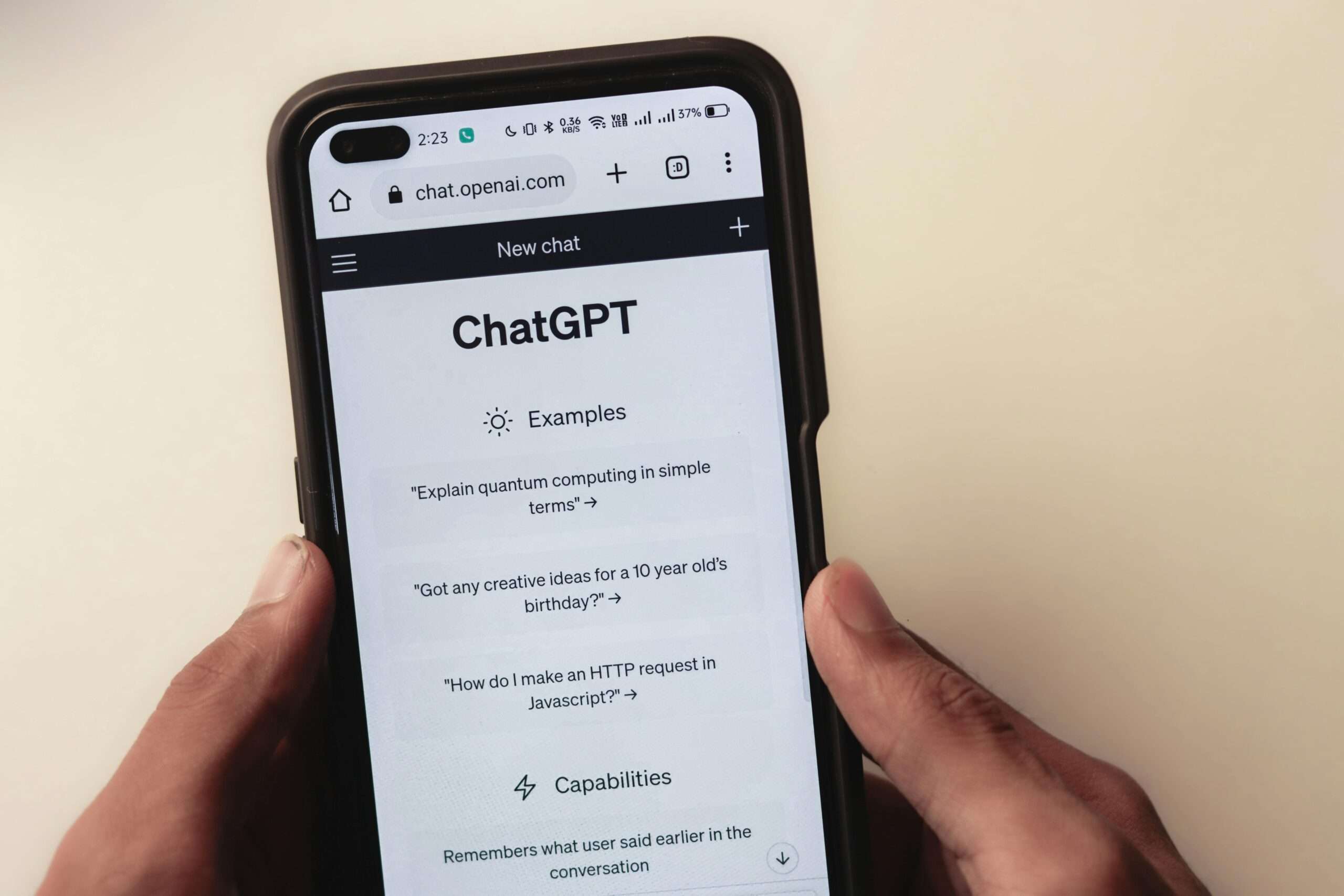 Τι είναι το ChatGPT και ποια τα οφέλη του για τον κόσμο. - Dact